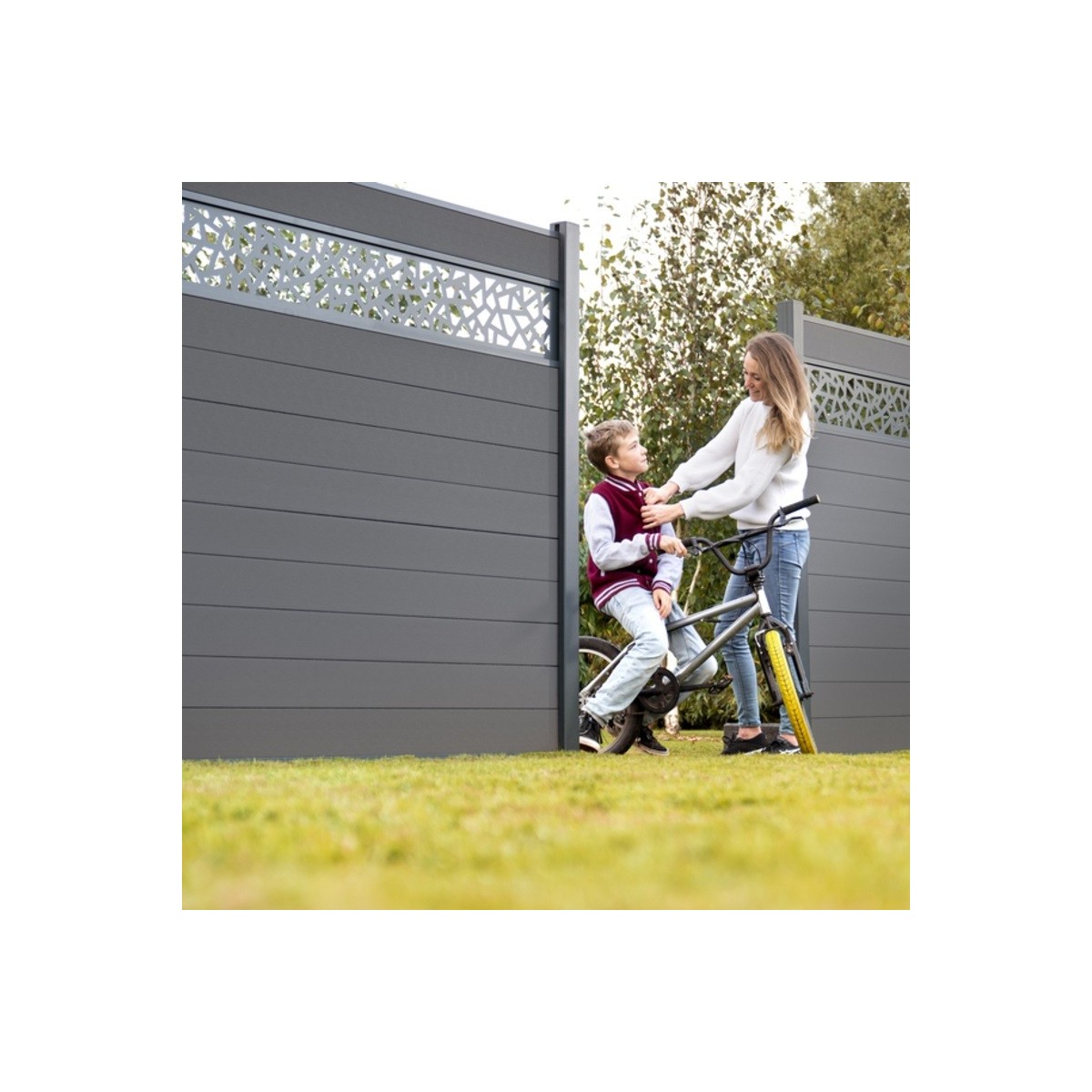 Composite fencing slat for PROFESSIONALS | Gardenode